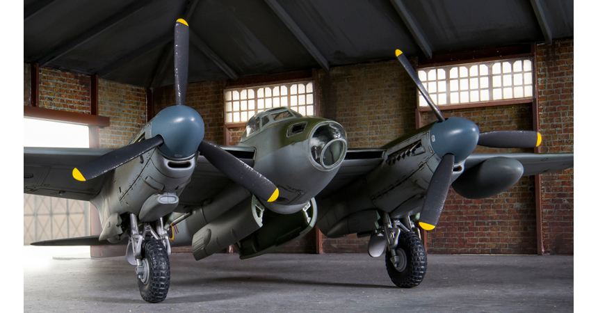 New Mosquito build exclusive :: Hornby Hobbies