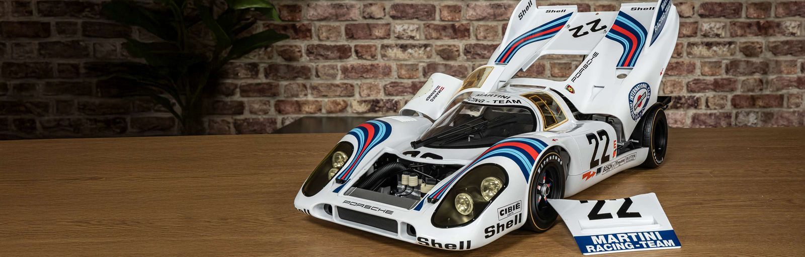 Pocher - Premium 1:8 Scale Model Kits