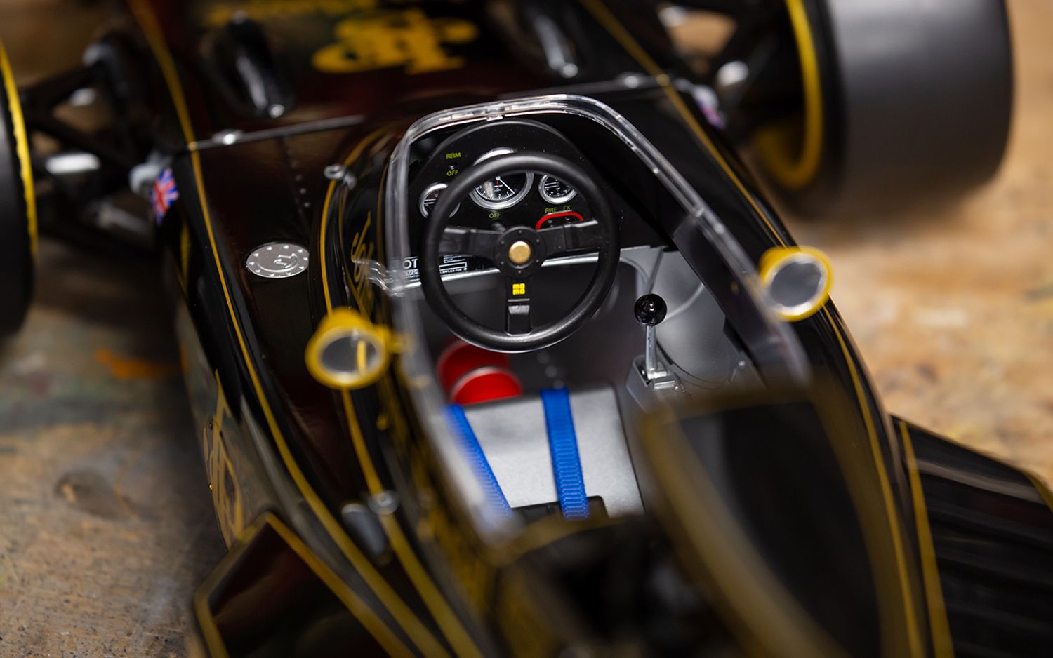 GRANDPRIX247 | Pocher models set bar of excellence with Lotus 72D ...