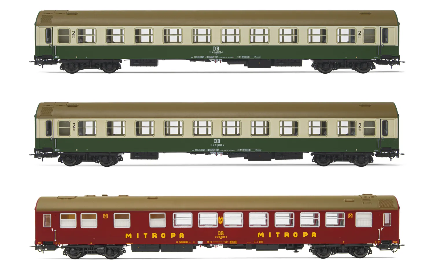 HR4345 DR, 3-unit pack coaches type OSShD, (B,B,WR), gren/beige resp. red livery, period IV