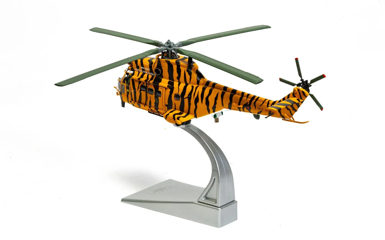 AA27006 Westland Puma HC-1 - NATO Tiger Meet livery - RIAT 2005