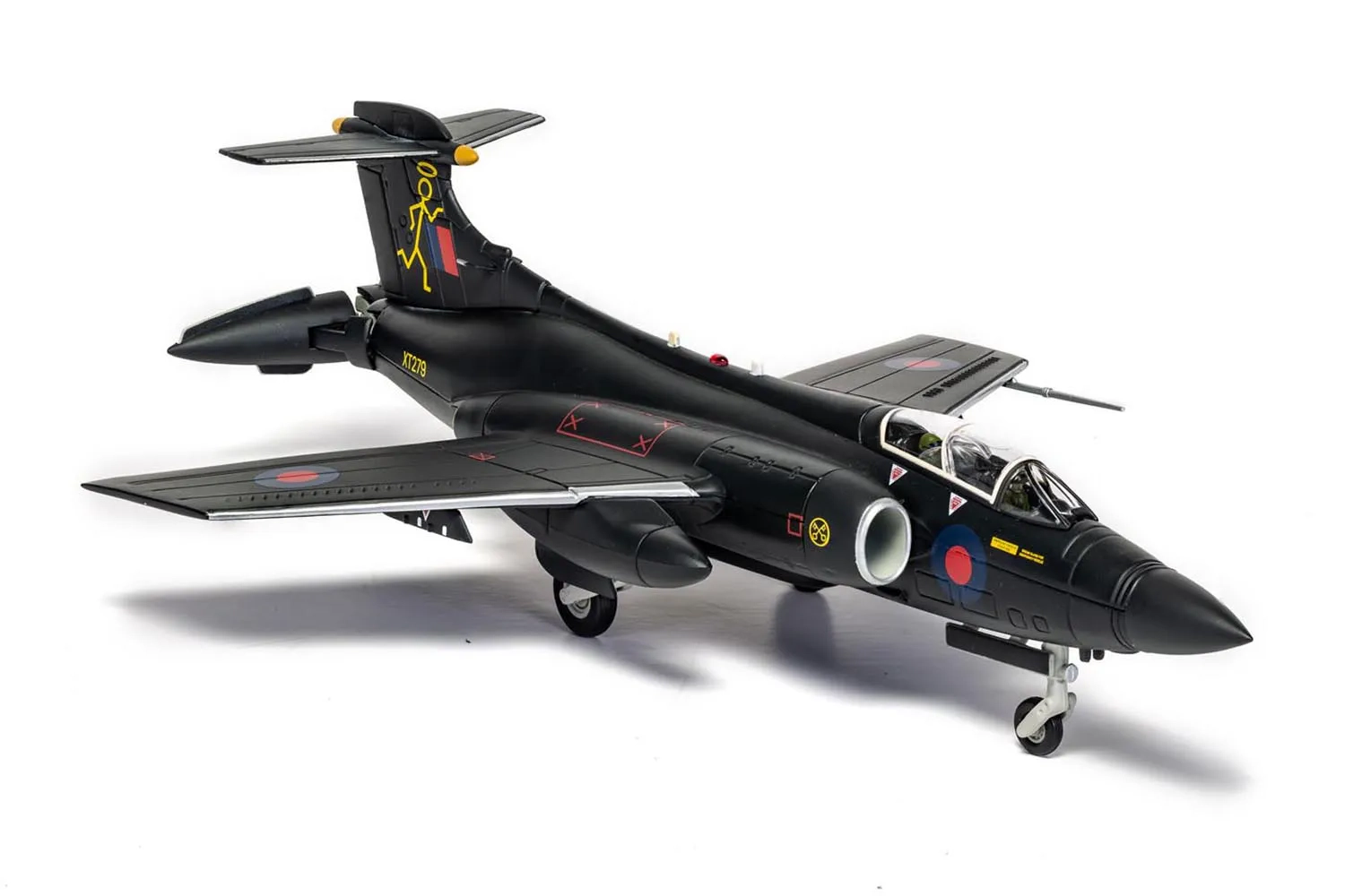 AA34114 Hawker Siddeley Buccaneer S.2B, RAF No.16 Sqn