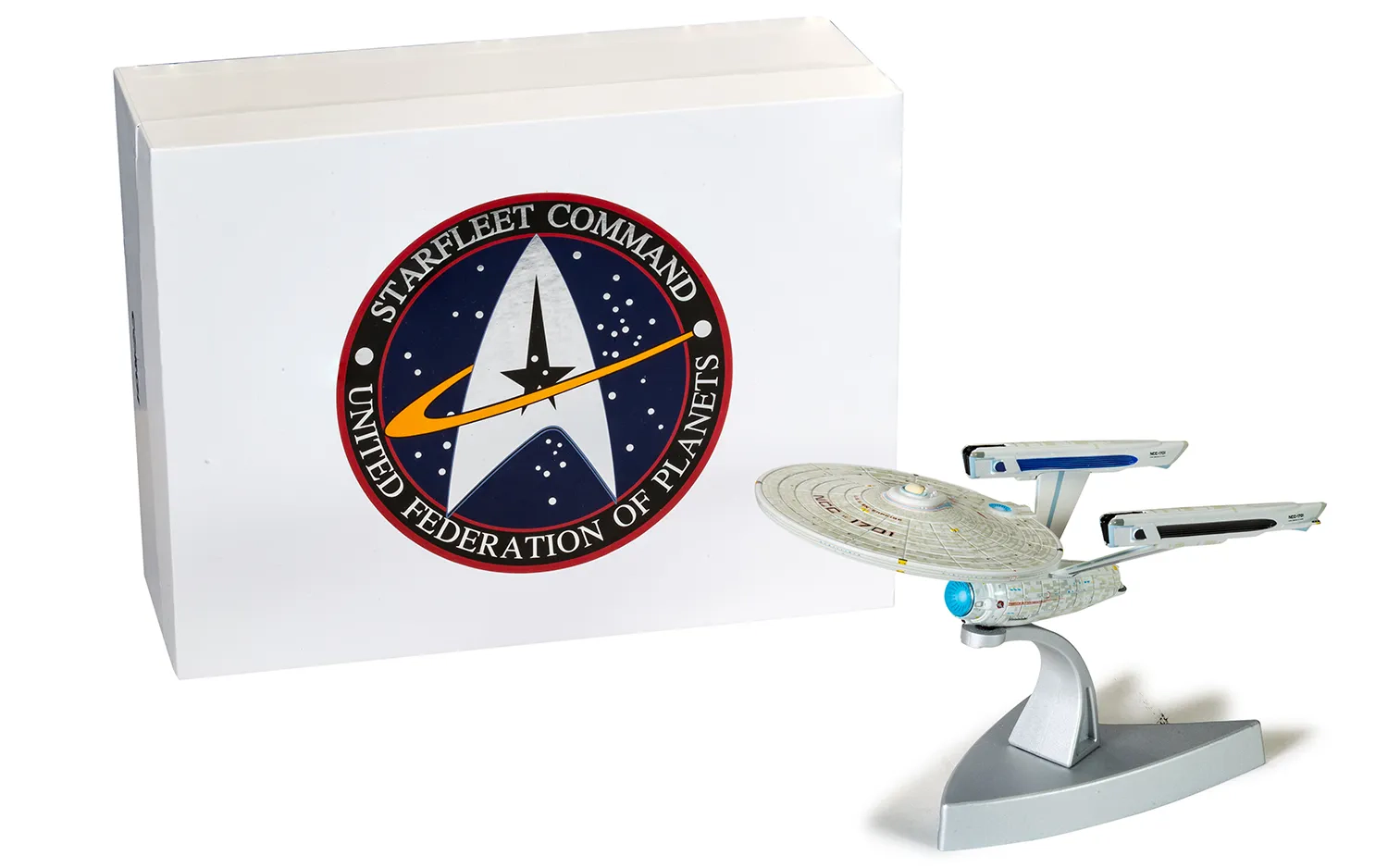 CC98001 Star Trek - USS Enterprise NCC-1701 [Refit]