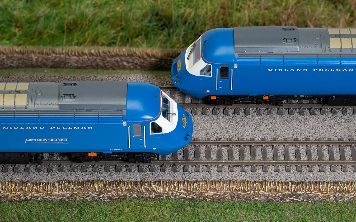 R30421 Midland - Pullman - Class 43 - HST - Train Pack (One:One Collection)