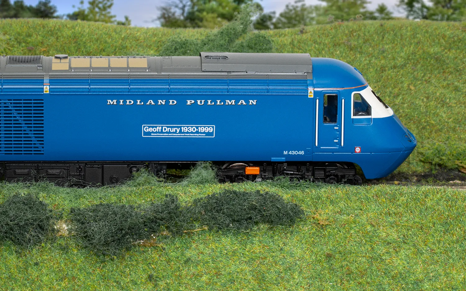 R30421 Midland - Pullman - Class 43 - HST - Train Pack (One:One Collection)