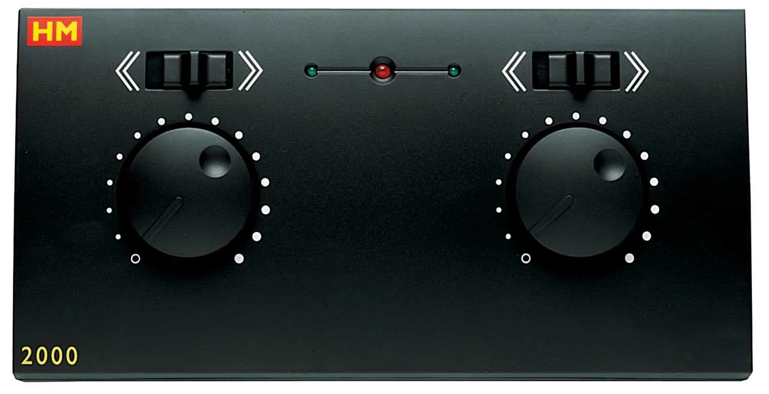 R8012 HM 2000 Analogue Controller