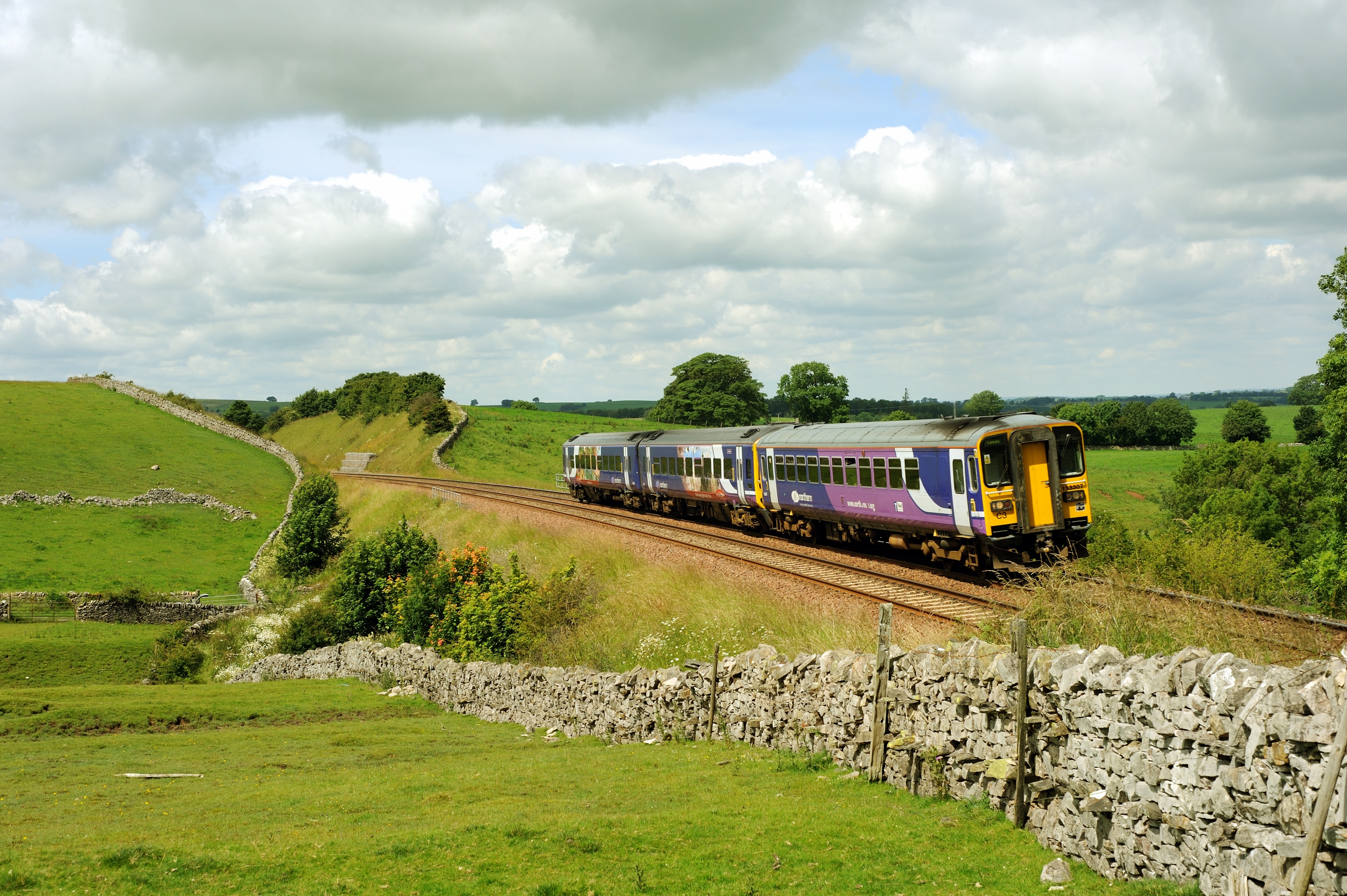 The Class 153s of Northern Rail - Hornby News