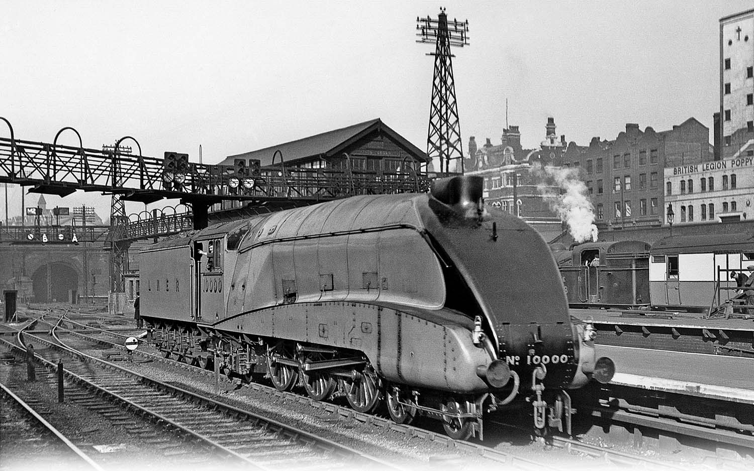 R3843 LNER, Rebuilt Class W1, 4-6-4, 10000 - Era 3