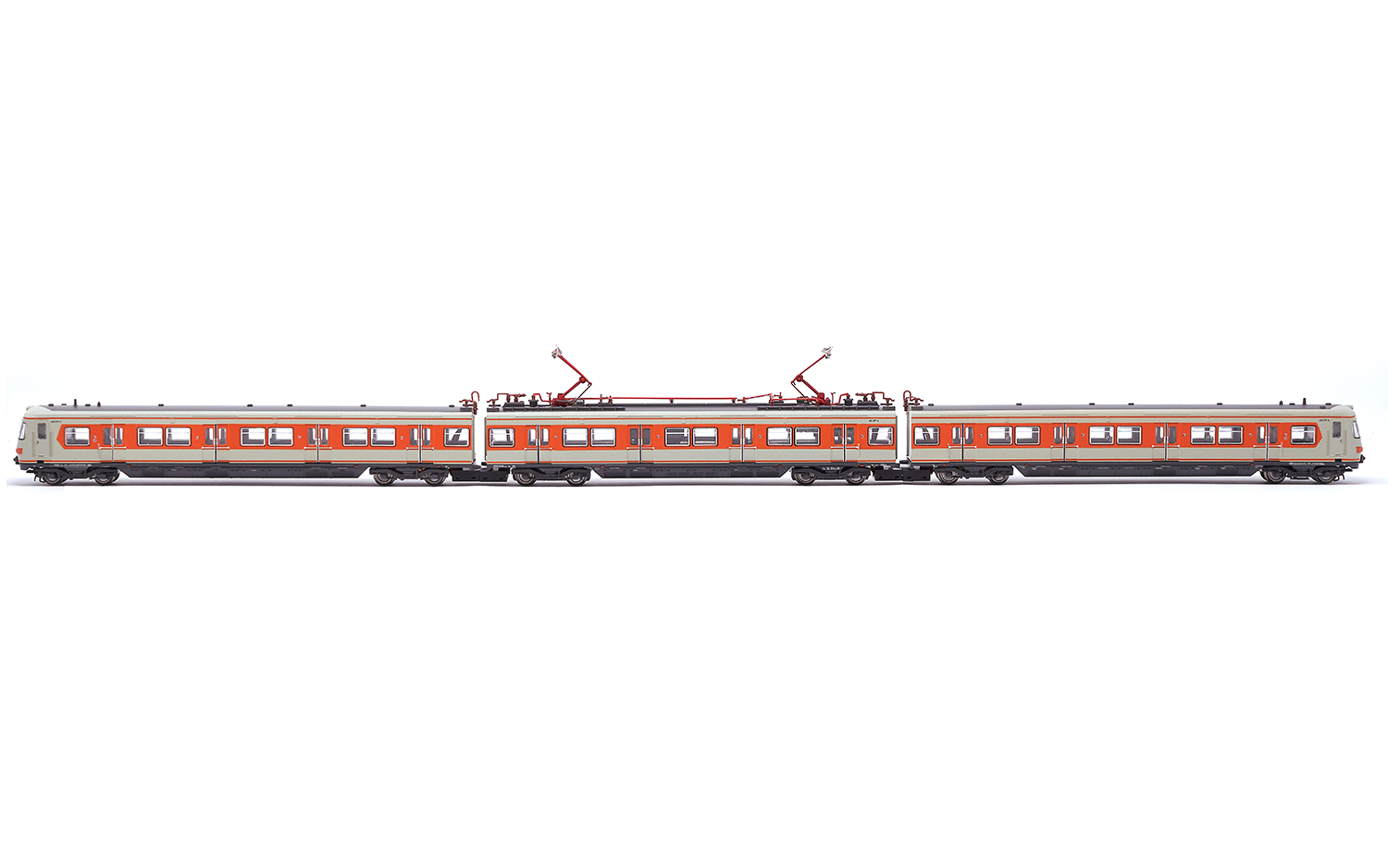 HN2494S DB, 3-unit EMU, class 420, grey/orange livery, two pantographs ...