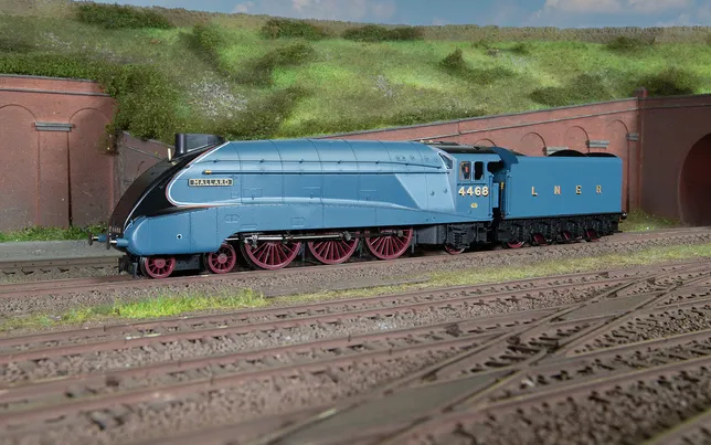 R30268 LNER, Class A4, 4-6-2, 4468 'Mallard', 85th Anniversary Edition - Era 3
