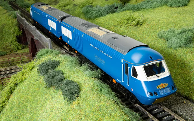 R30421 Midland - Pullman - Class 43 - HST - Train Pack (One:One Collection)