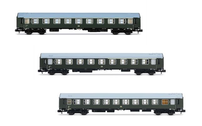 HN4421 DR, 3-unit pack OSShD type B coaches, green livery, ep. III, 1 x ...