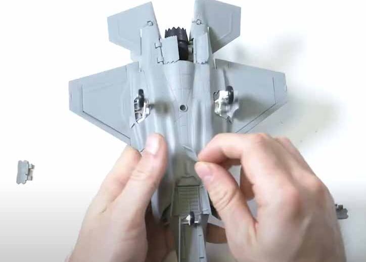 QUICKBUILD - Airfix UK