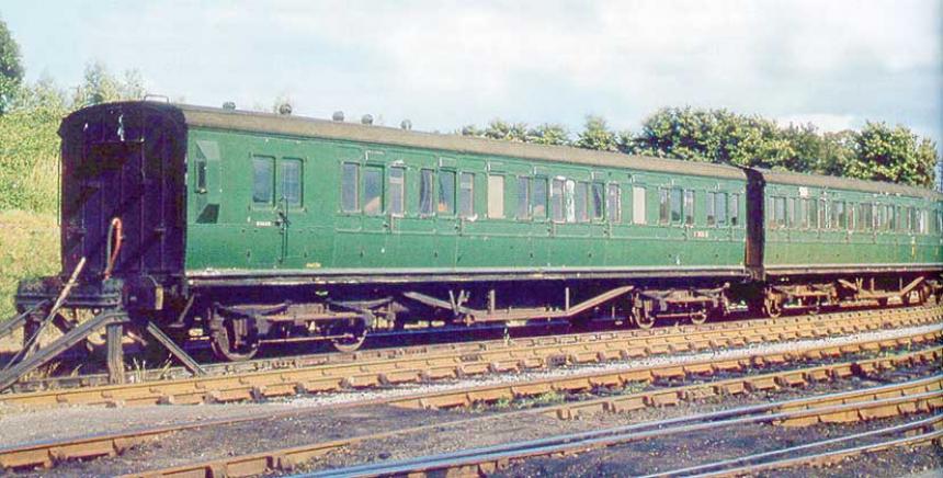 STOP PRESS - SR 58’ Maunsell Rebuilt (ex-LSWR 48’) Coaches