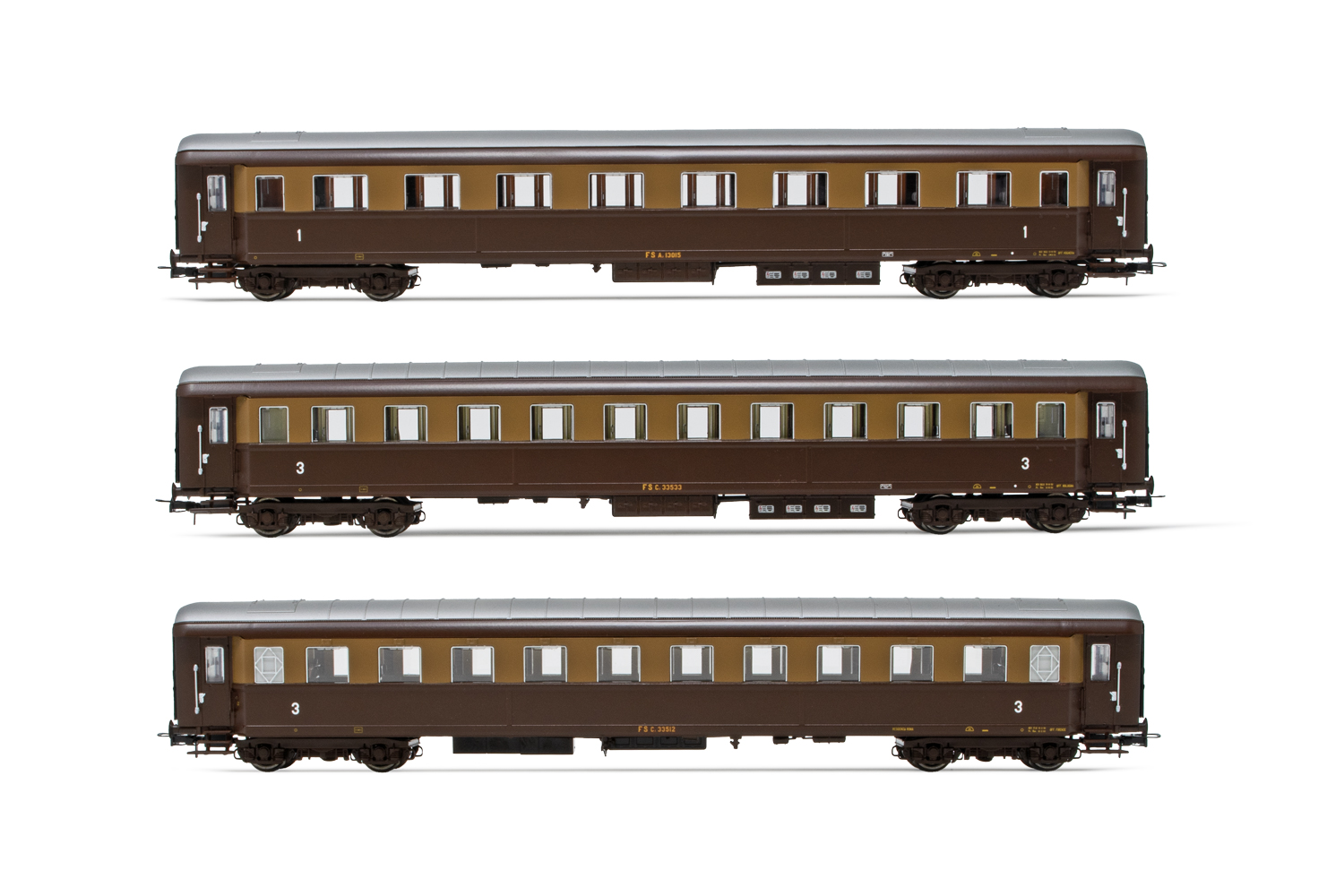 HR4326 FS, 3-unit set of coaches, including 1 x 1st class Type 1946 ...