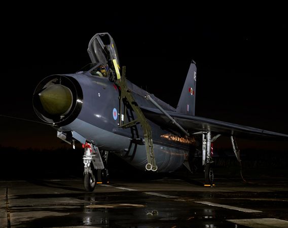 Lightning illuminated nightshoot event at RAF Binbrook :: Hornby Hobbies