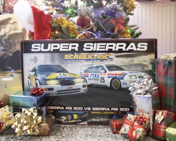 Scalextric gifts for retro lovers :: Hornby Hobbies